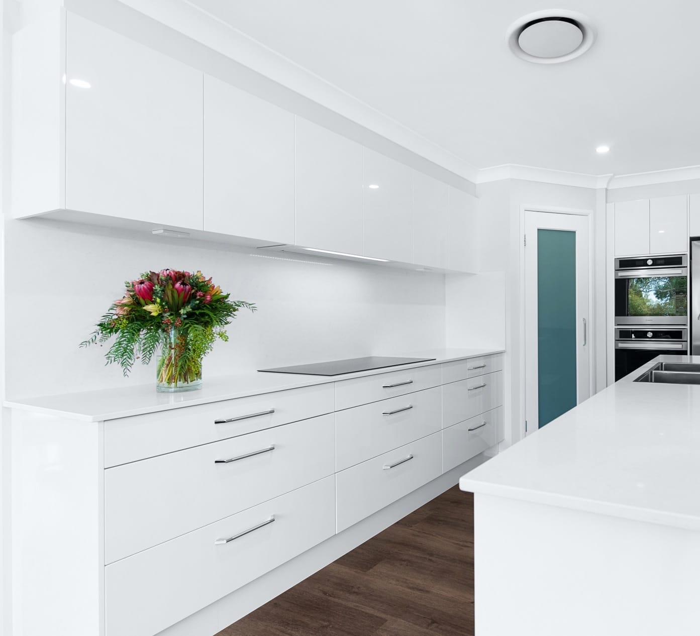 Selecting The Right Kitchen Cabinets - Wallspan